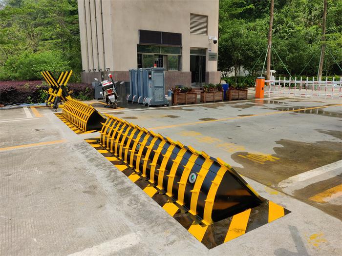 Automatic Hydraulic Road Blocker Barrier System In Bangladesh ...